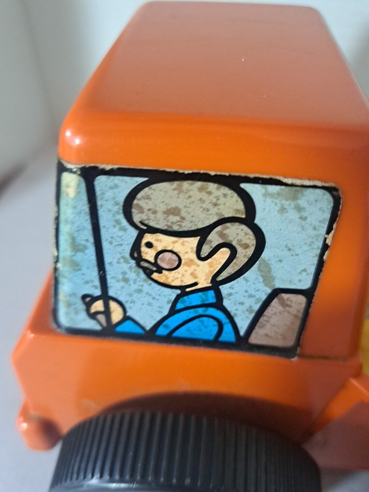 Vtg Tupperware Street Sweeper Pick Up Truck & Blocks, Missing Decal ...