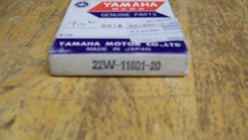 NOS OEM Yamaha Ring Set 2ND O/S YZ80K 1983 80cc Comp Motocross 22W ...