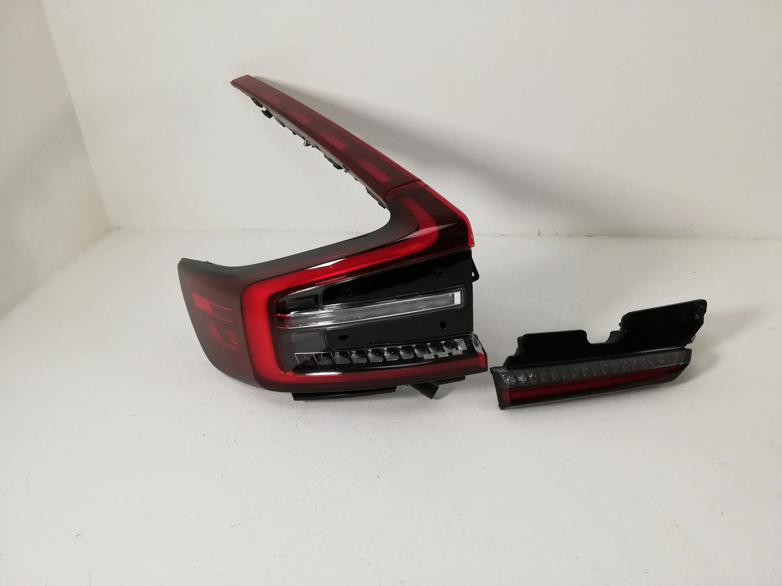 Volvo EC40 Alle Generationen, neue Modelle, Tests & Fahrberichte - AUTO ...