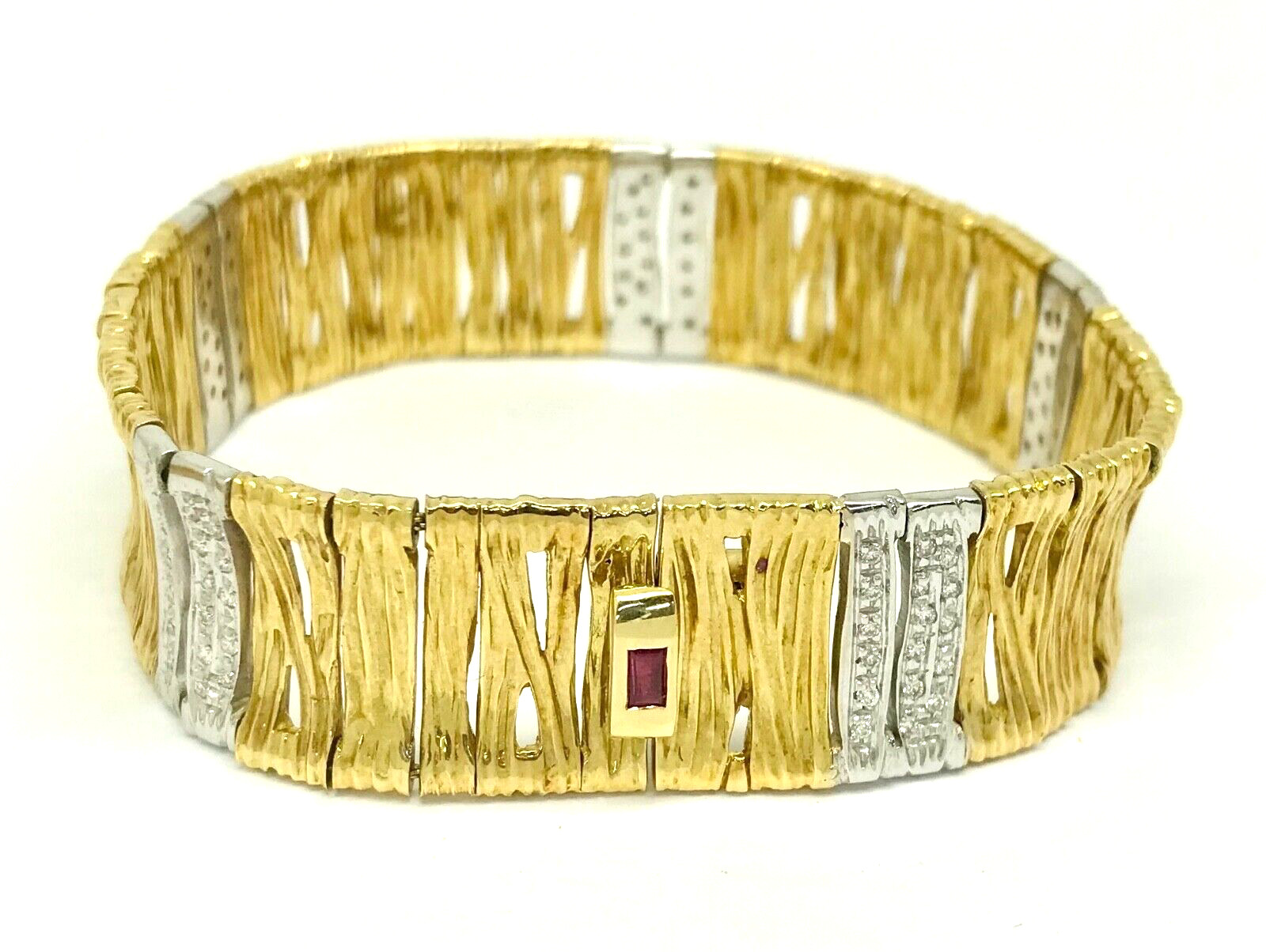 Roberto Coin Diamond 18k Gold Elephant Skin Flex Brac… - Gem