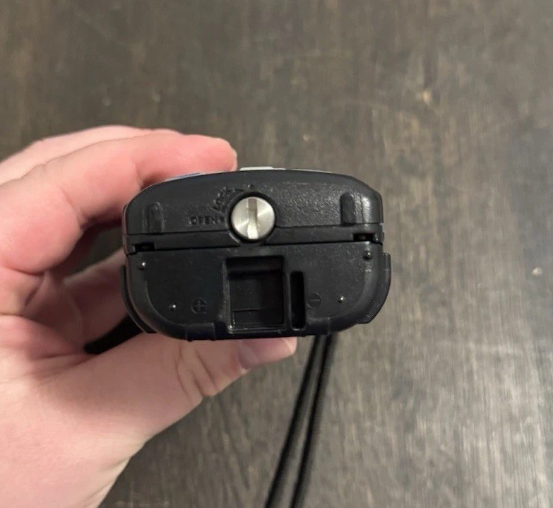 Icom IC-M2A Marine VHF Handheld Radio READ | eBay