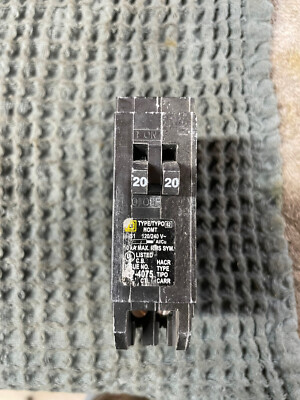 Square D Homeline 20 amp Twin 1 Pole Tandem Circuit Breaker HOMT2020 ...
