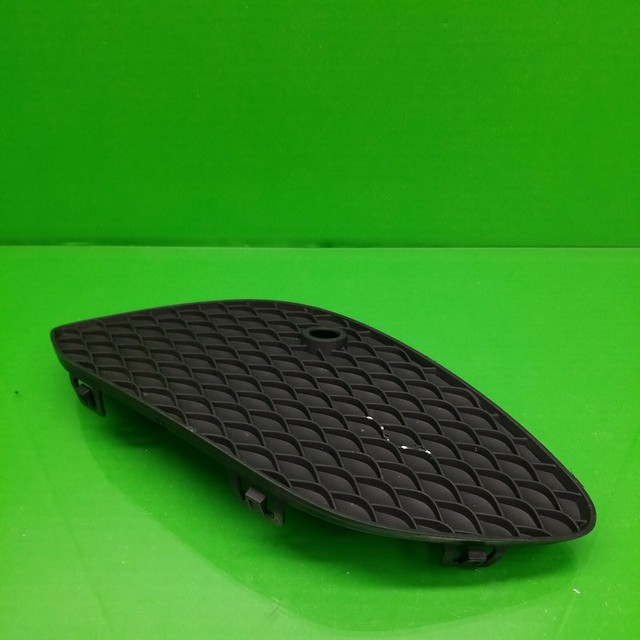 Mercedes-Benz GLC C253 Front Bumper Right Grille A2538850222 OEM for ...