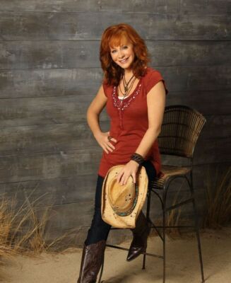 Reba McEntire Smiling Red Shirt 8x10 Picture Celebrity Print | eBay