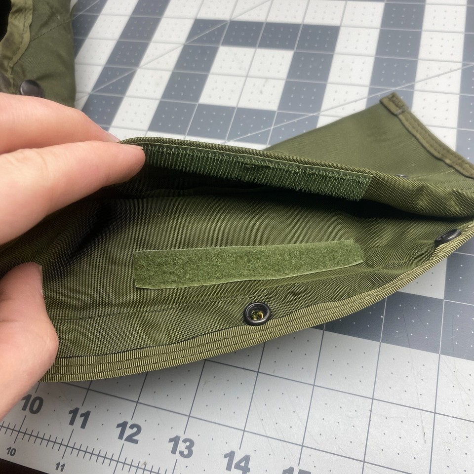 Vintage US Military Army Rifle Cleaning Kit Pouch & Canteens and Covers ...