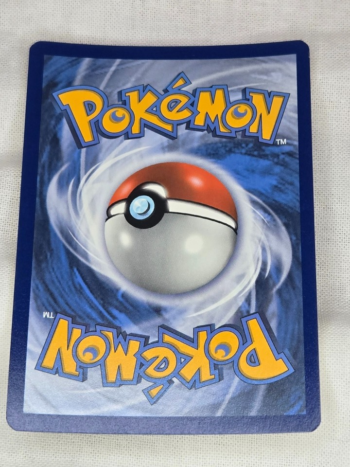 Pokemon TCG Charizard 14/181 Cosmo Holo Rare Team Up Sun & Moon Kanto ...