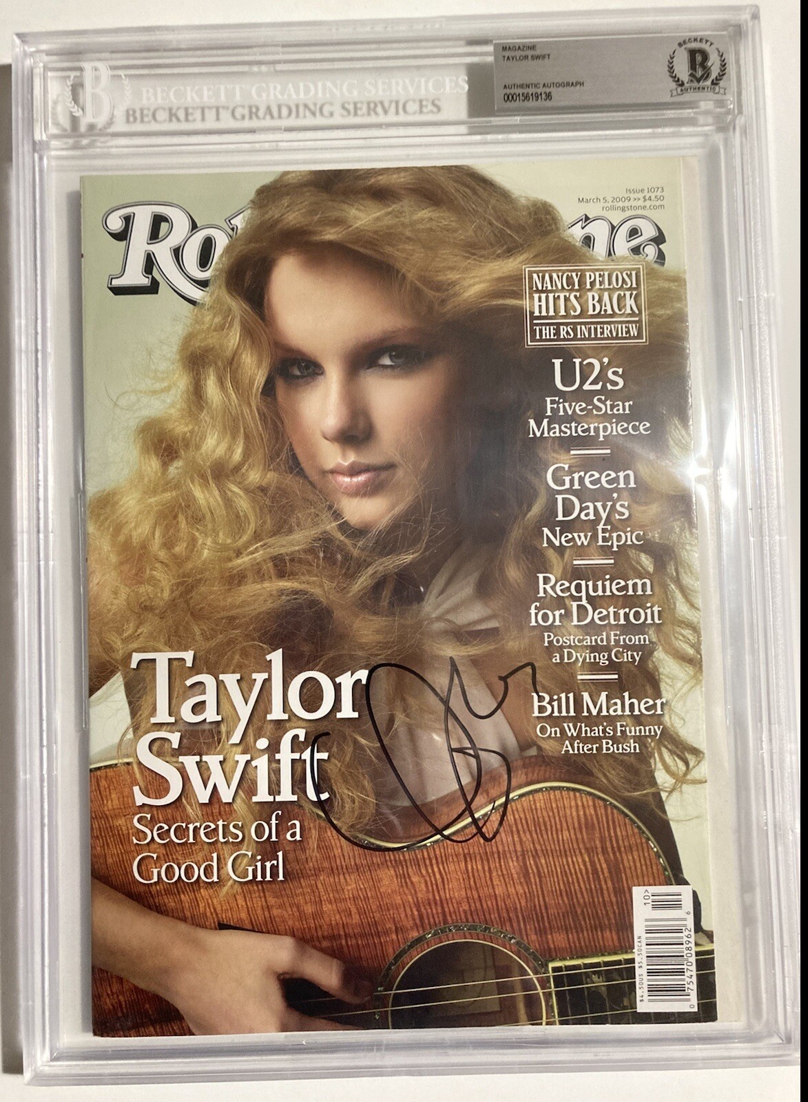 Taylor Swift Autograph