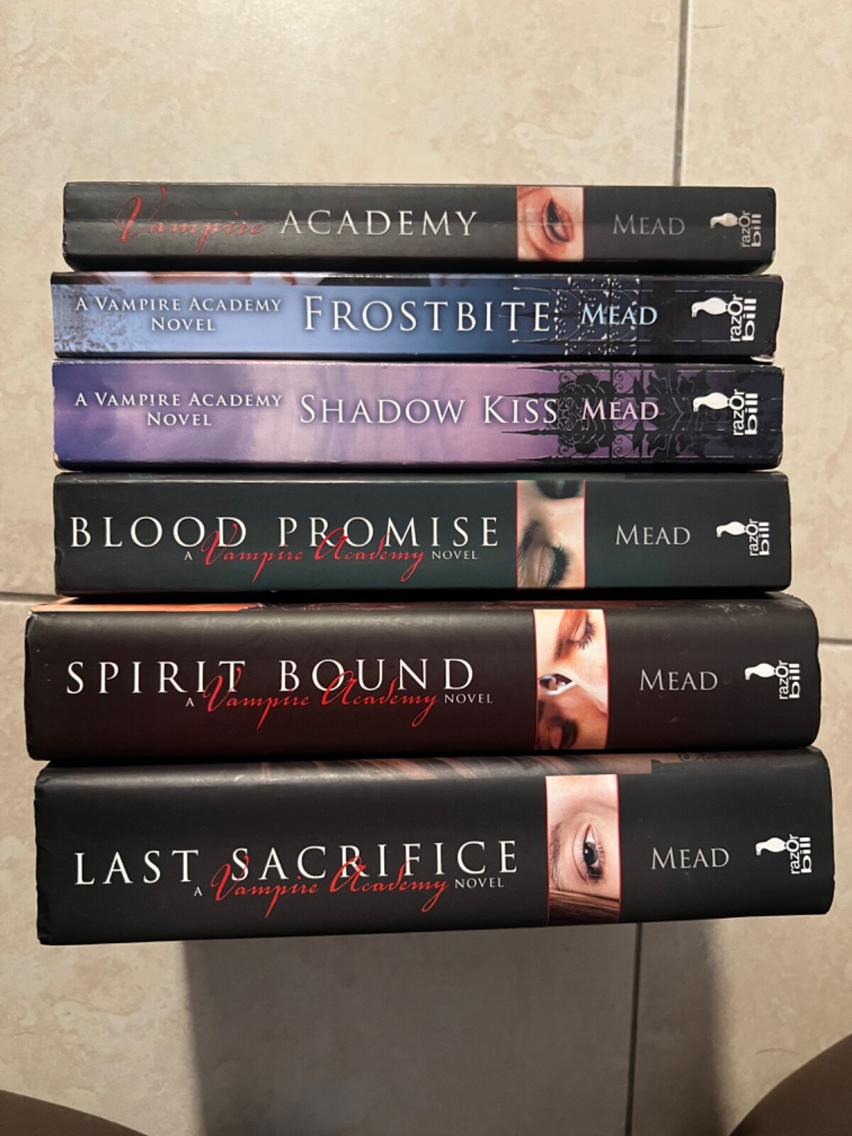 Vampire Academy Box Set 1-6 by Richelle Mead (2013, Trade Paperback ...