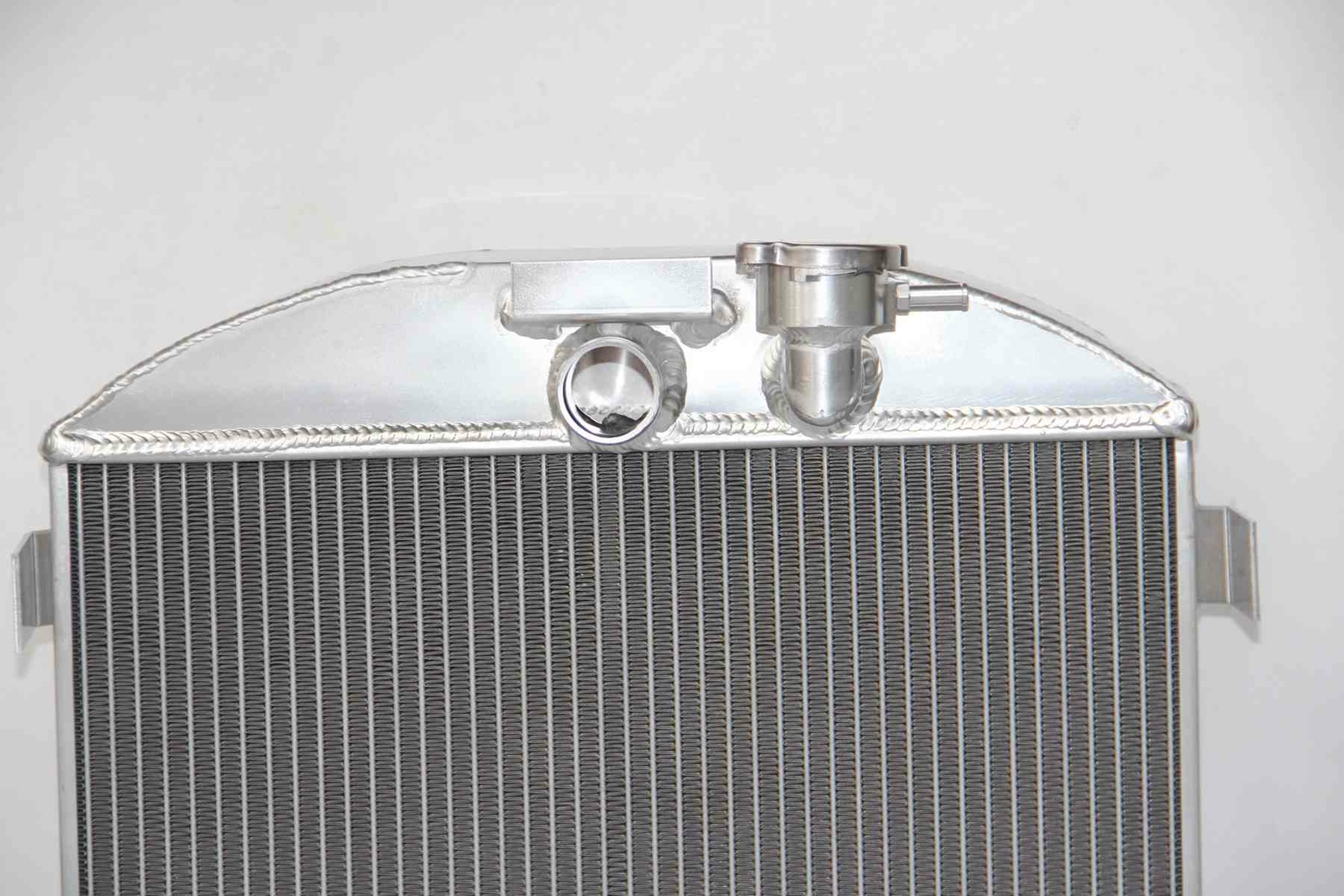 3 Row/ Core Aluminum Radiator Fit 1932 FORD CHOPPED CHEVY ENGINE AT 32 ...