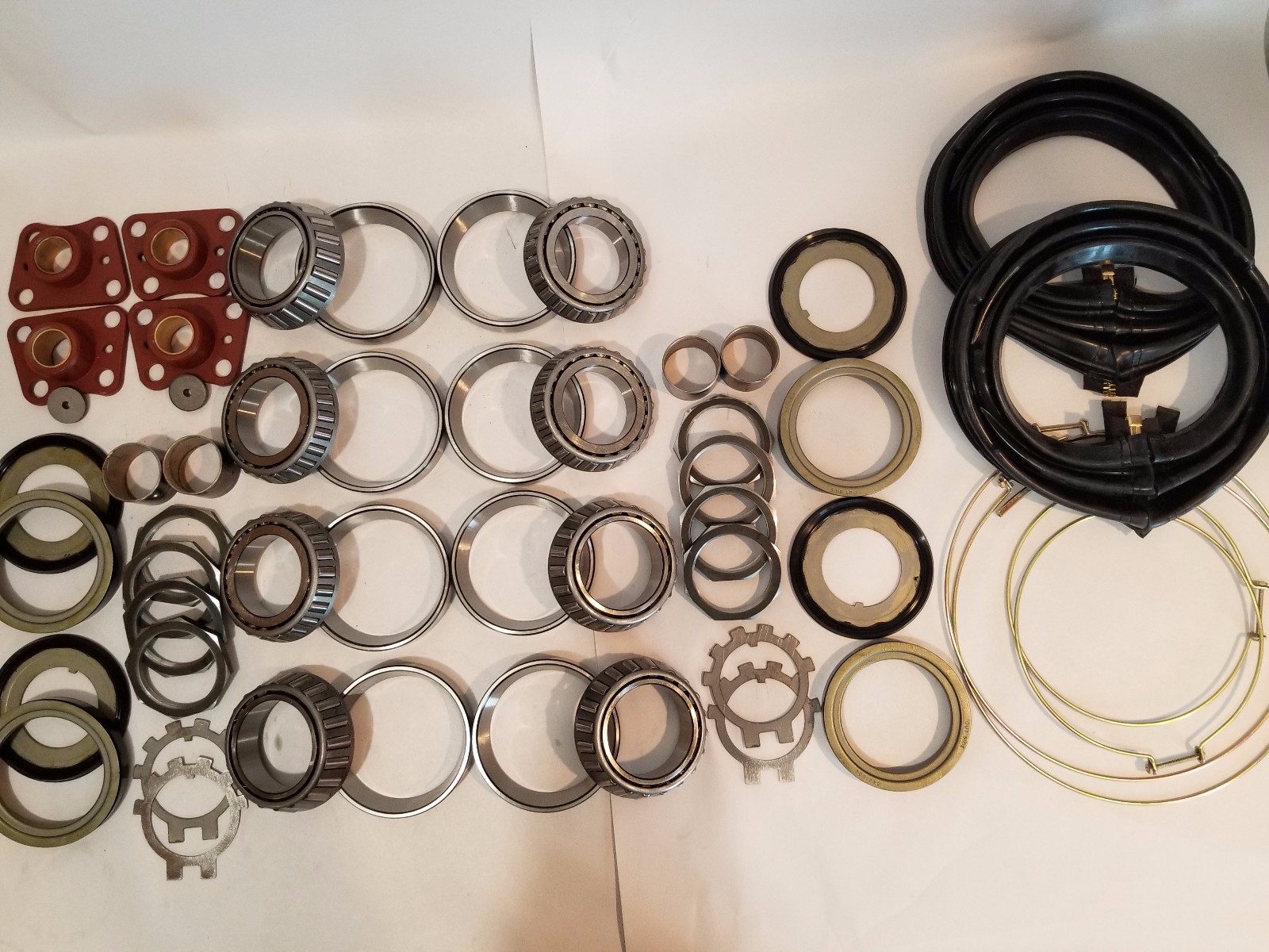 ROCKWELL M35A2 MILITARY 2.5 TON STEER AND REAR AXLE HUB/KNUCKLE ...