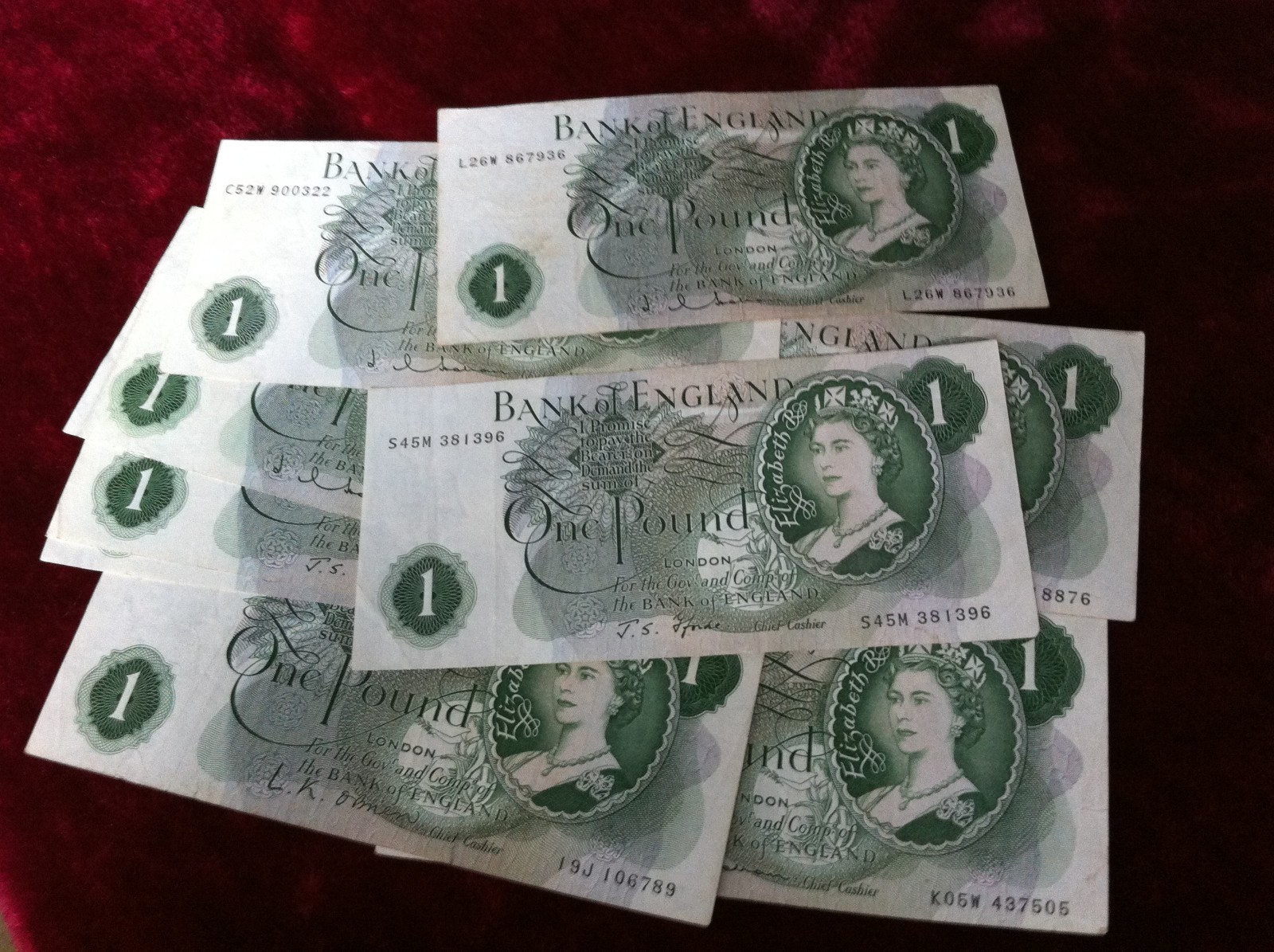 QUEEN ELIZABETH II 1960's-1970's BANK OF ENGLAND ONE POUND £1 NOTE ...