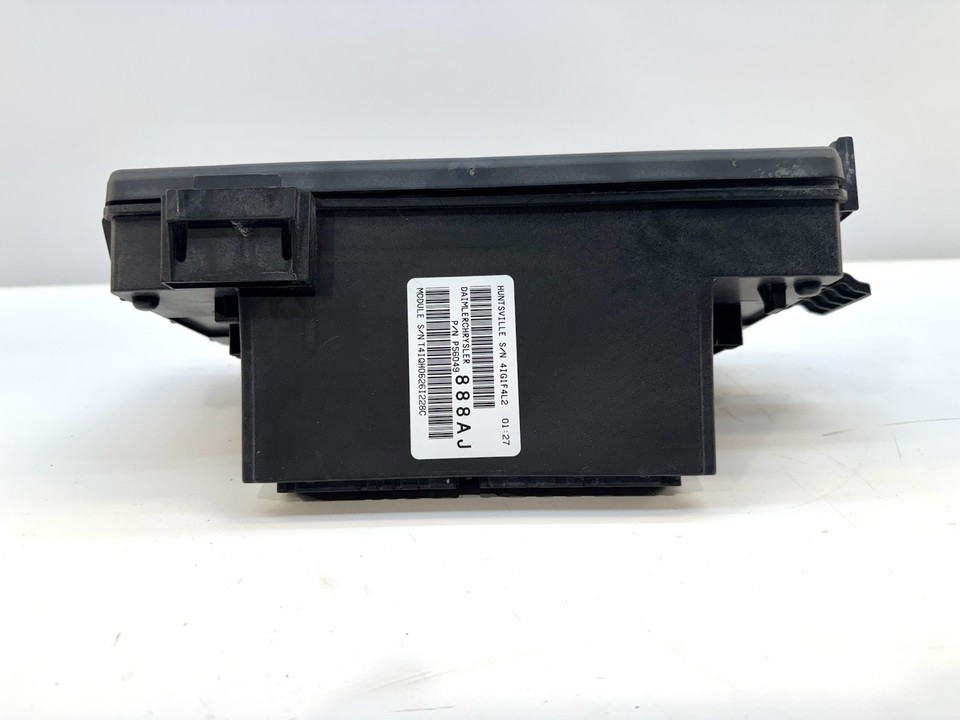 Dodge RAM TIPM Fuse Box Totally Intergrated Power Module 2006 ...