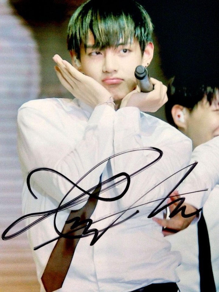 Rare! 2L photo signed by BTS Tete Autograph certificate with serial ...