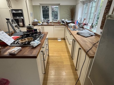 kitchen DOORS ONLY NO UNITS cream colour mfi doors/ fit howdens kitchen ...
