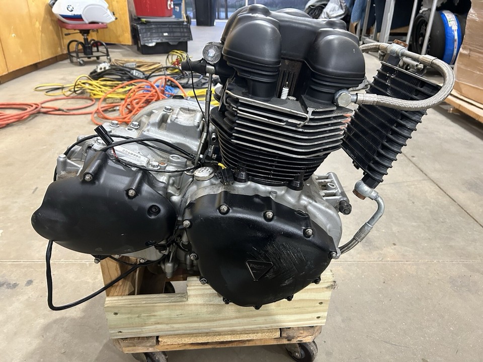 2005 Triumph Thruxton Engine. 8K Orig Miles | eBay