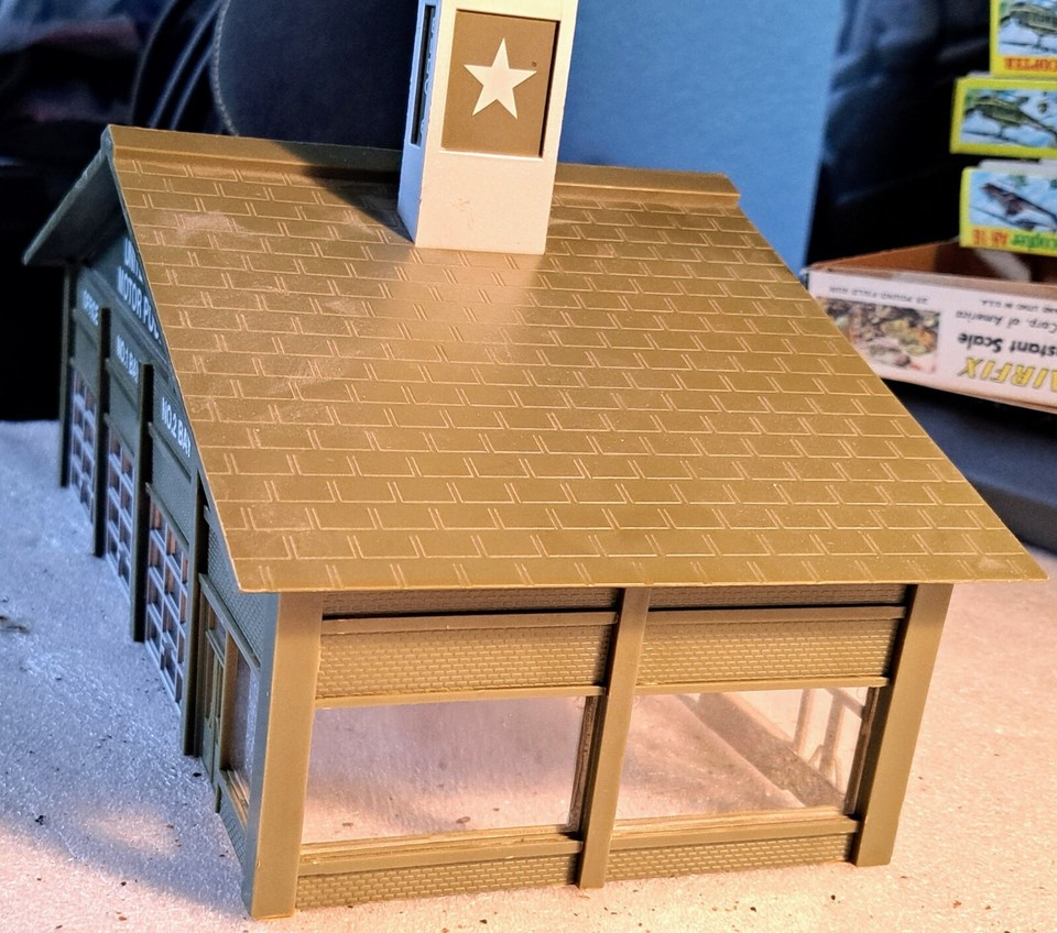 U.S. Army MOTOR POOL BUILDING 181 by Model Power 667 - HO scale | eBay