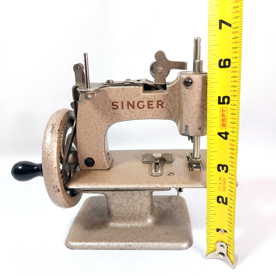 Vintage Singer Sewhandy 20 Child's Hand Crank Sewing Machine | eBay