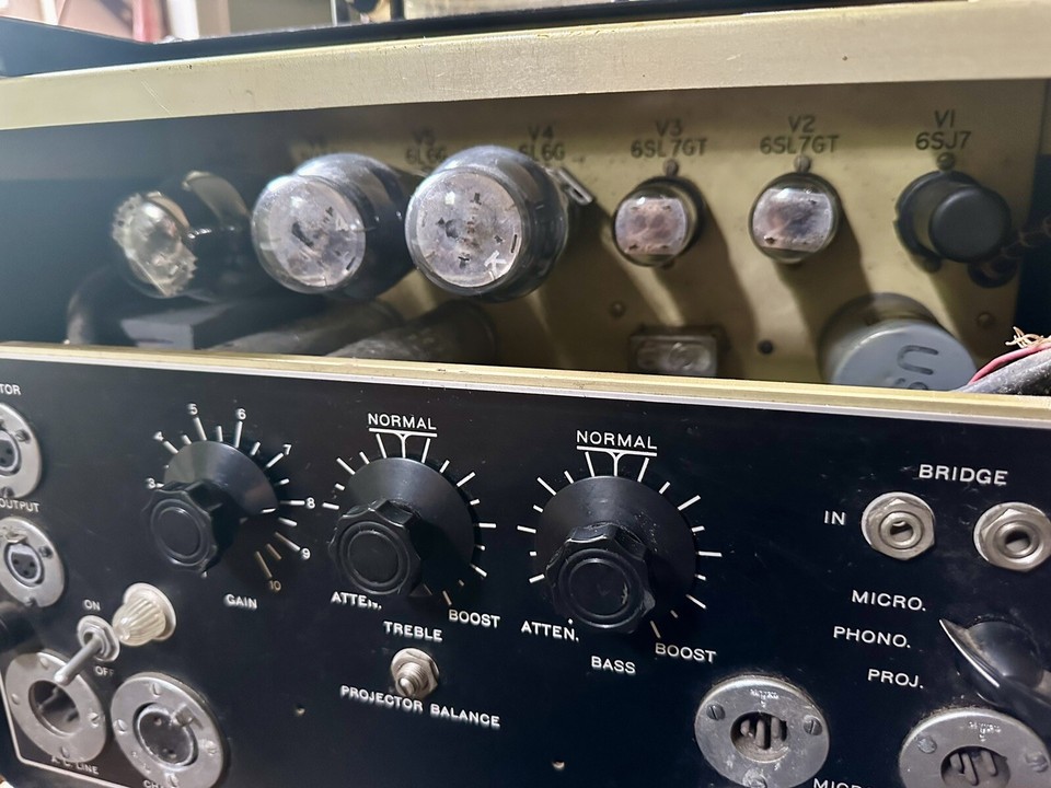 U.S. Army Signal Corps AF Tube Amplifier/preamplifier AM-424A ...