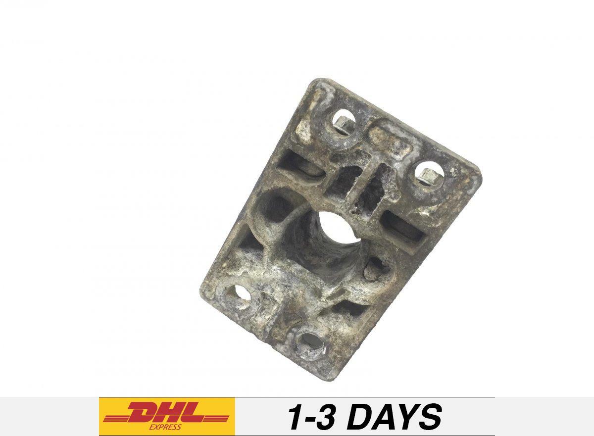 21213202 + 21090272 Mudguard Bracket Drive Axle L=R For VOLVO Trucks ...