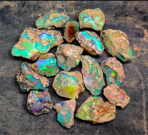 Big Size Opal Crystal rough lot, 150 Cts Wholesale Rate Opal Uncut Raw ...