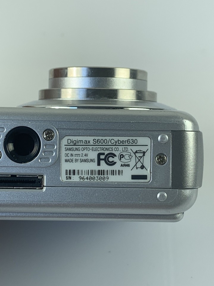 Samsung Digimax S600 6.0MP Digital Camera Silver Spears Or Repairs ...
