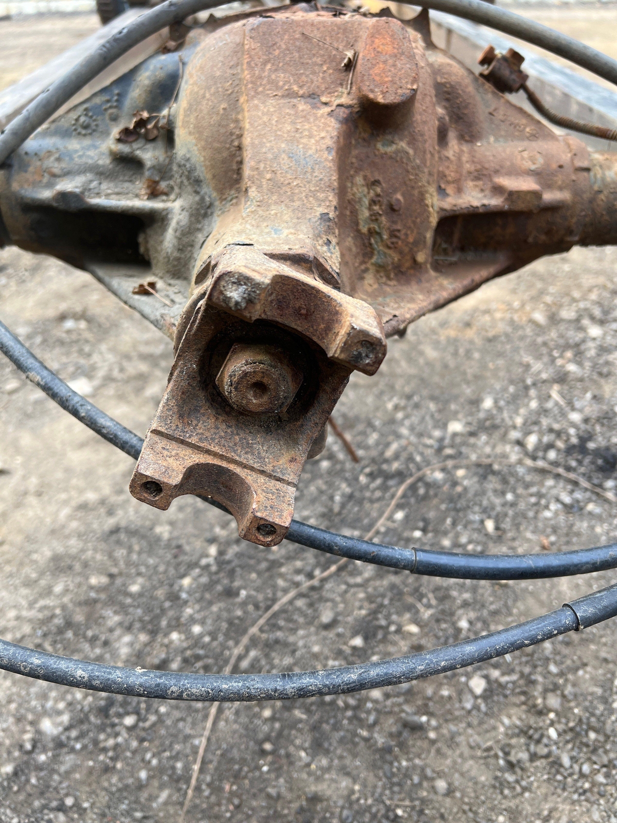 98 - 03 Chevy S10 4x2 Rear Axle Assembly 7-5/8 Ring Gear 4.10 Ratio OEM ...