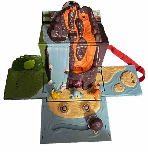 2021 Jazwares Pokémon Volcano Toy Playset With 3 Figures And Boulder ...