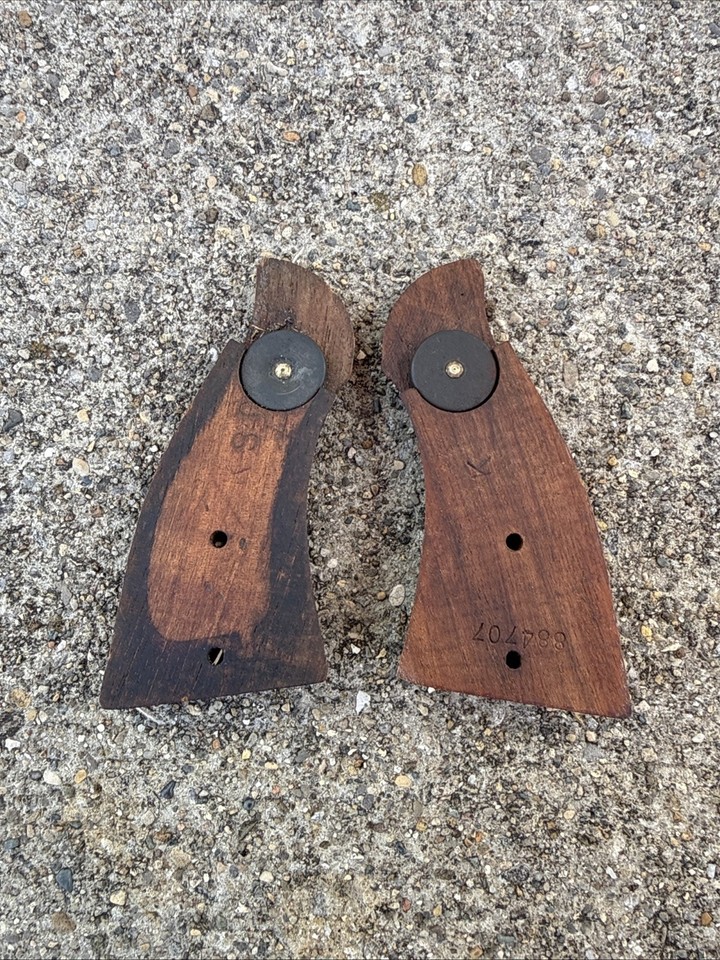 Smith & Wesson S&W Vtg Factory Walnut K-Frame Square Butt Wood Grips ...