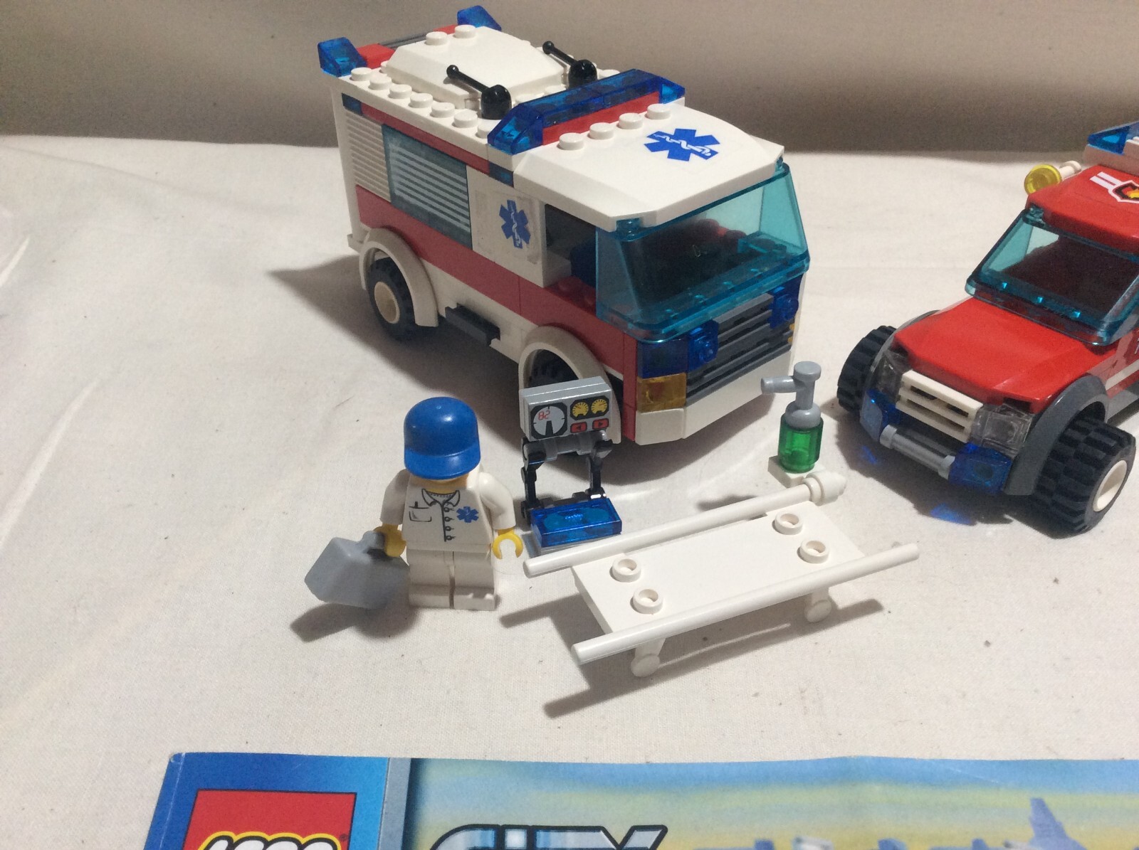 LEGO CITY: Ambulance (7890) for sale online | eBay