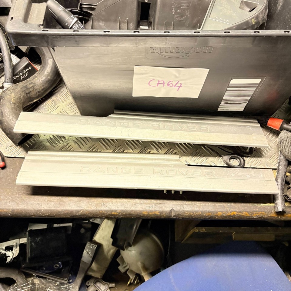 2010 RANGE ROVER VOGUE FRONT RIGHT DOOR SILL TRIM 7H42-132B09-DA | eBay