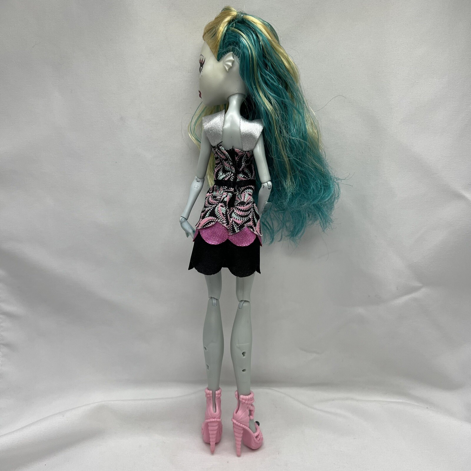 Monster High Lagoona Blue Frights Camera Action Doll Missing Leg Fins ...