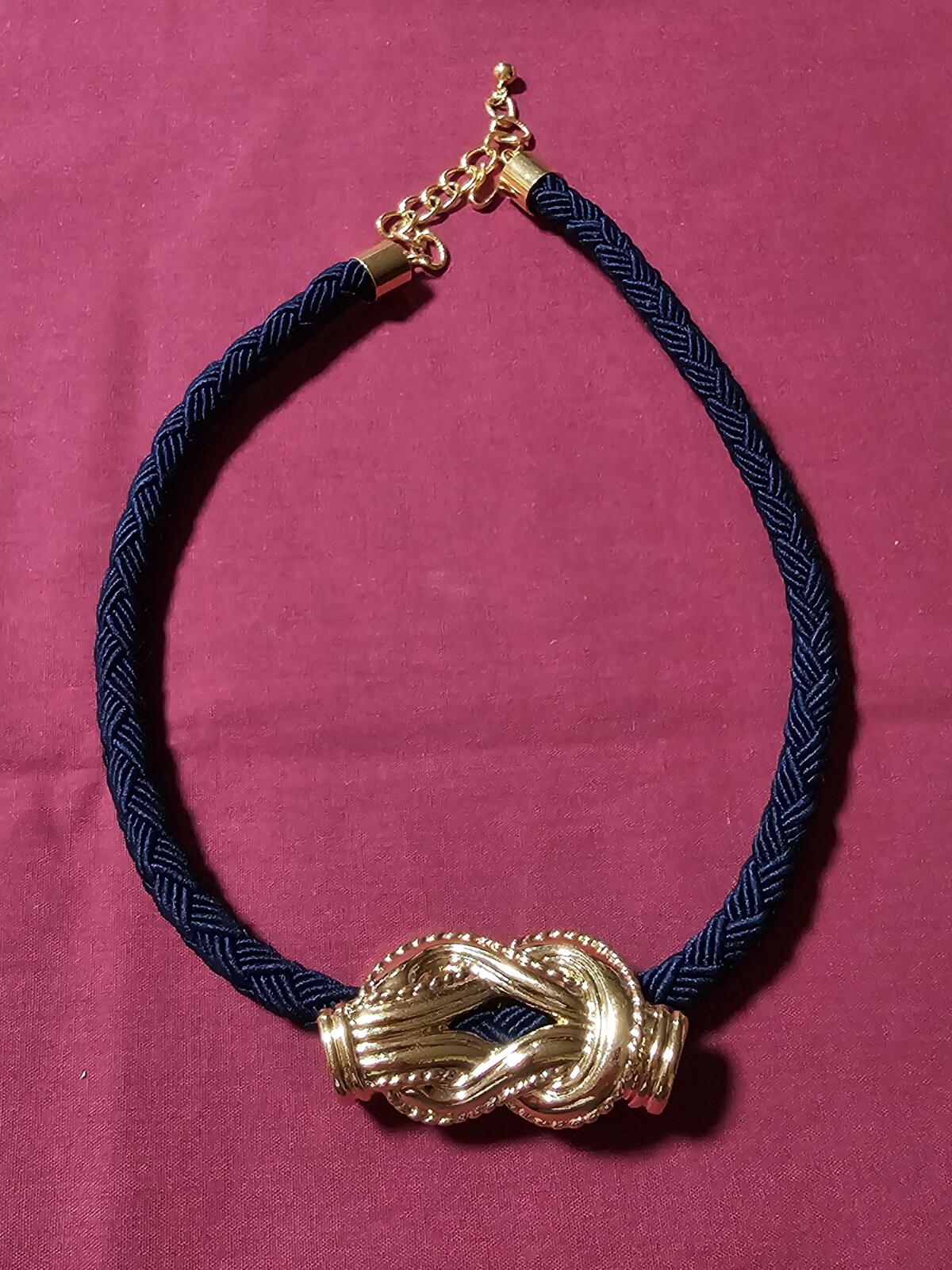 Vintage AVON Goldtone/Navy Rope Knot Necklace 19 Inch… - Gem