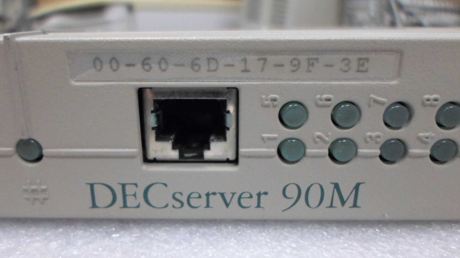 DIGITAL DECserver 90M DSRVH-PA 8-PORT NETWORK TERMINAL | eBay