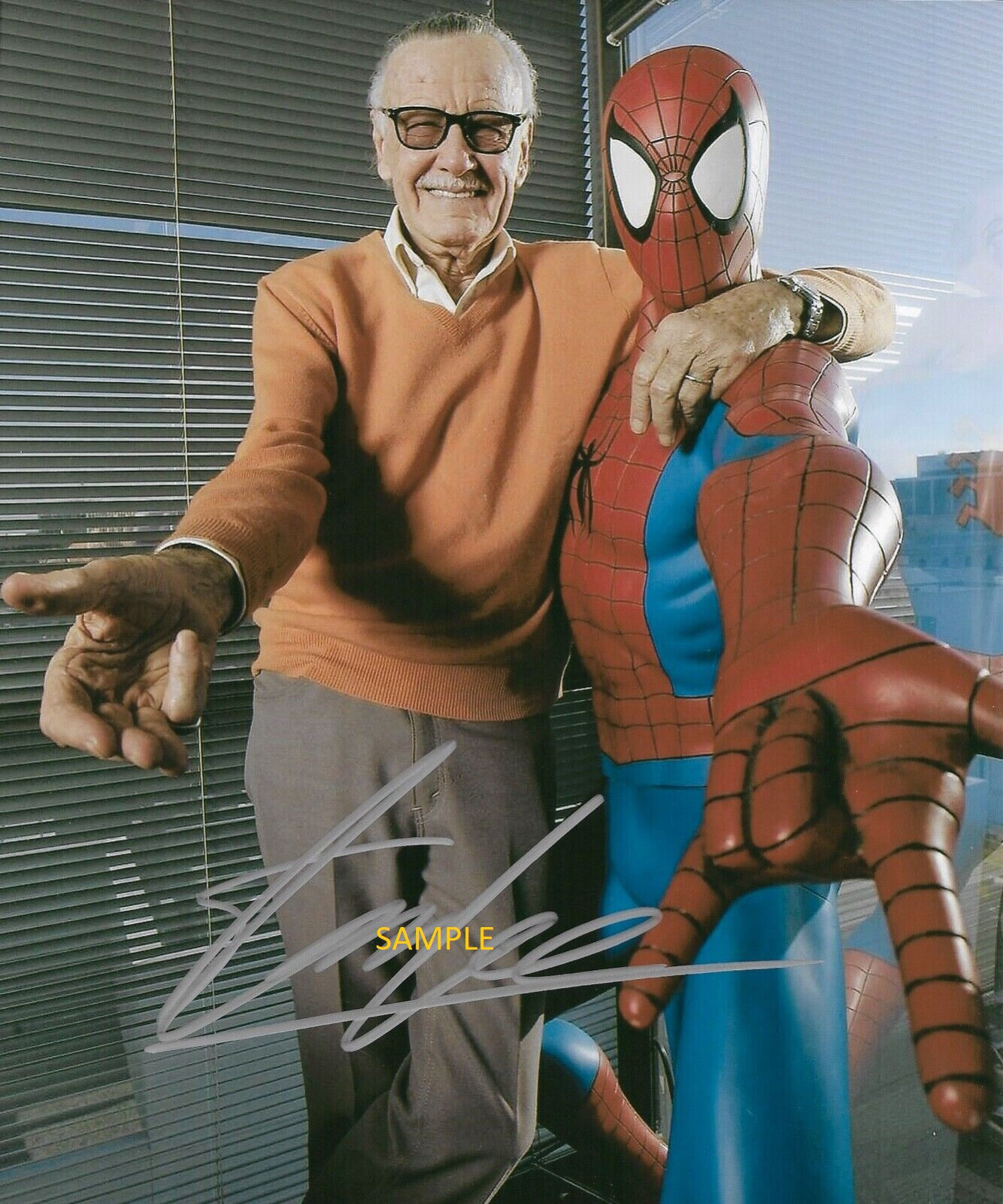 STAN LEE #3 REPRINT 8X10 PHOTO SIGNED AUTOGRAPHED CHRISTMAS MAN CAVE ...