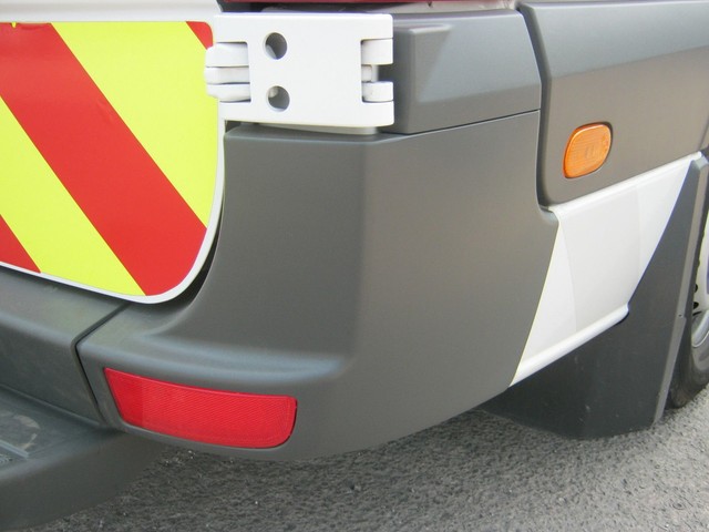 Mercedes-Benz SPRINTER 906 Rear Right Reflector A9068260140 Genuine for ...