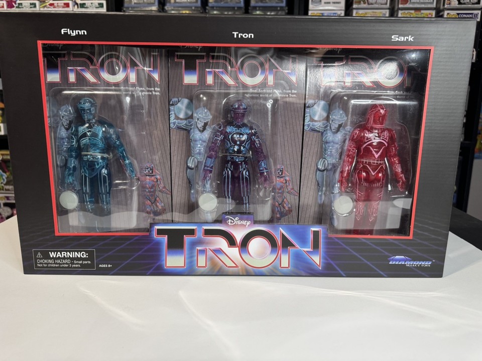 Tron Ares: LIMITED EDITION GITD Tron Flynn Sark 3 Pk 40th SDCC 2021 ...