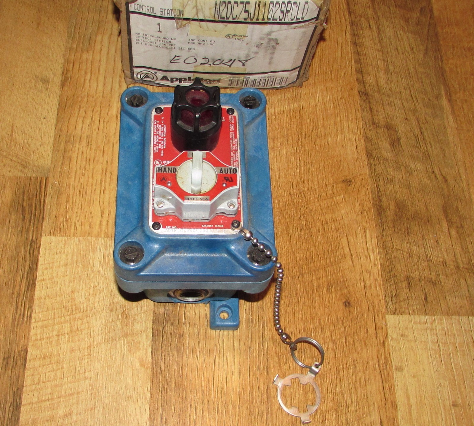 Appleton N2DC75-J112 3/4" Control Station Selector Switch & Pilot Light ...