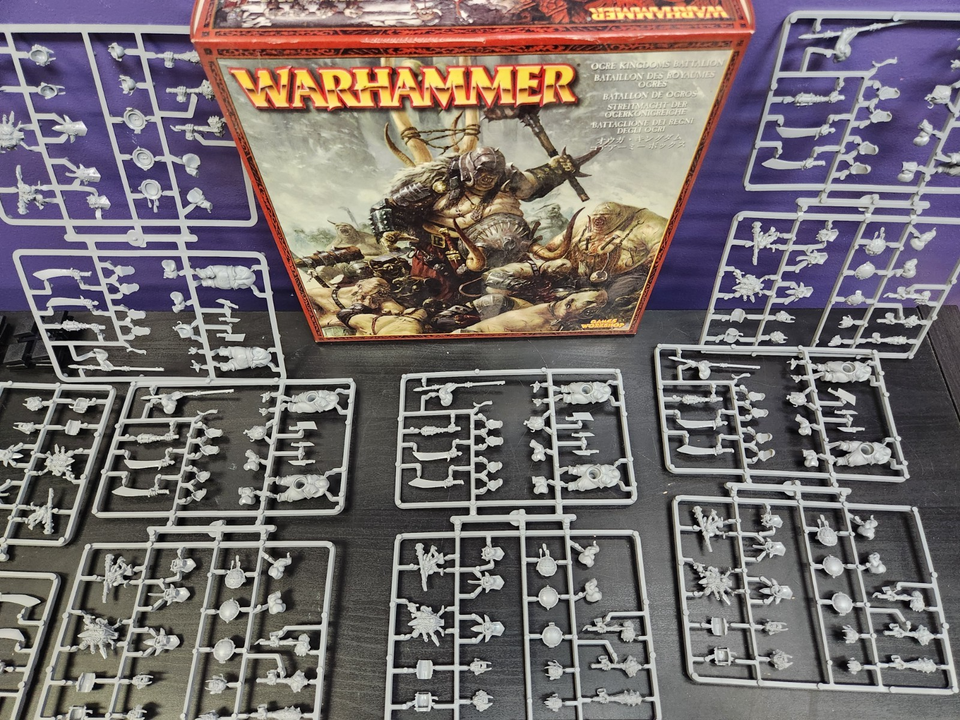 Warhammer 40,000 Ogre Kingdoms Battalion Box - New Open Box - Read ...