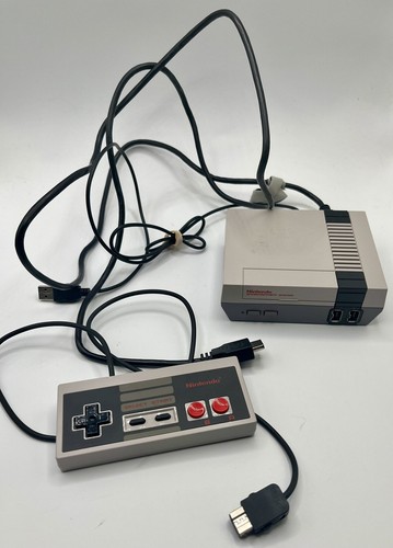 NES Nintendo Entertainment System Mini Console CLV-001 One Controller ...