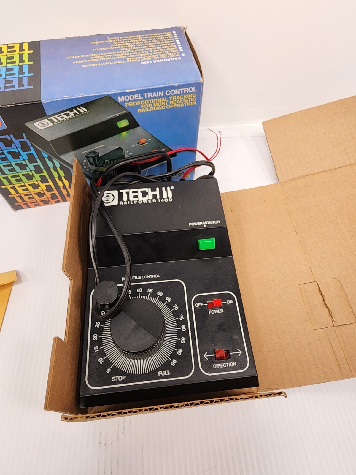 Vintage MRC Tech II 2 Railpower 1400 Model Train Control Hobby ...