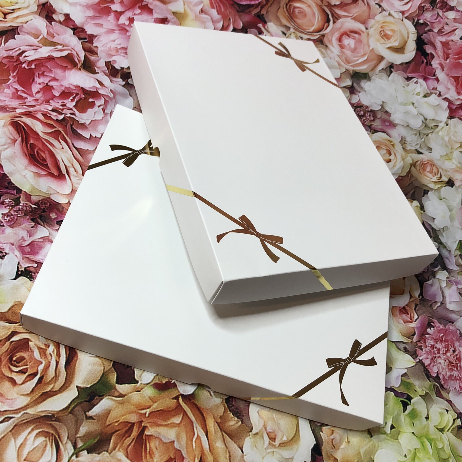 FlatPack Gift Box Boxes Ribbon Gold Foil Detail A4 Birthday Gift ...