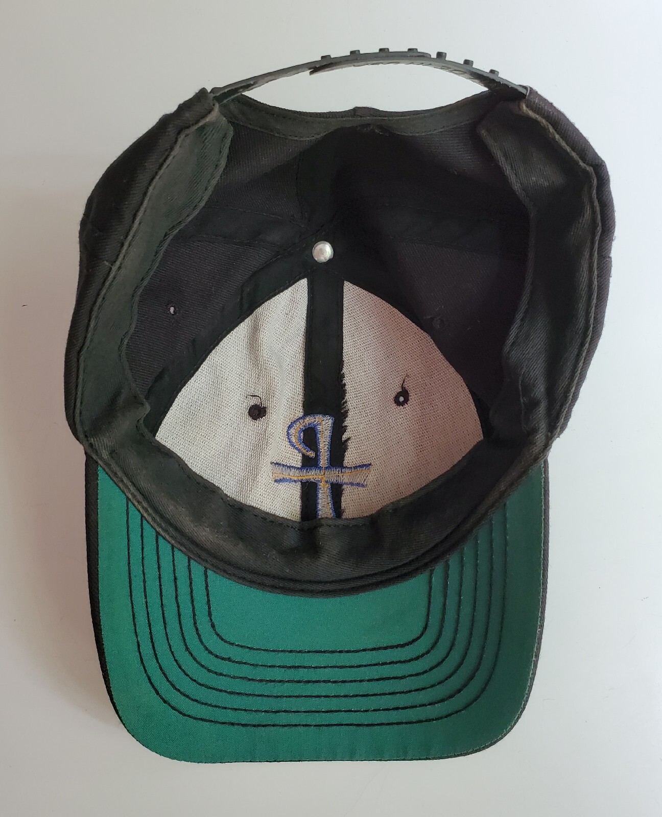 Vintage Staurogram Tau-Rho Cross Hat Vintage 90s Snap… - Gem