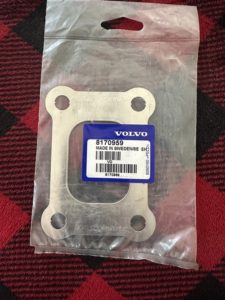 Genuine Volvo 8170959 Exhaust Manifold Gasket D12 New! | eBay