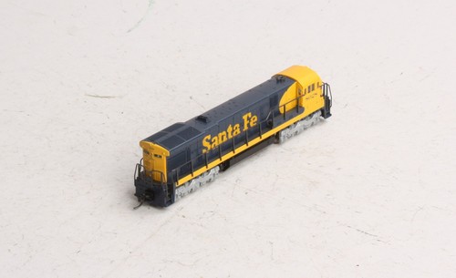 Kato 176-302 N Scale AT&SF C30-7 Diesel Locomotive #8028 LN/Box | eBay