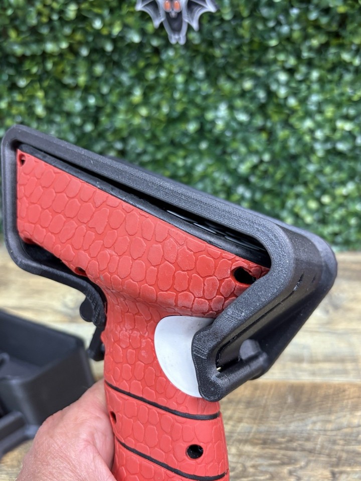 Bubba Smart Scale Holster Holds And Protects for easy access secure ...