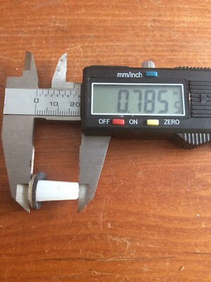 Isuzu Npr Body Clips 8-94279-043-0 8-94279043-0 | eBay