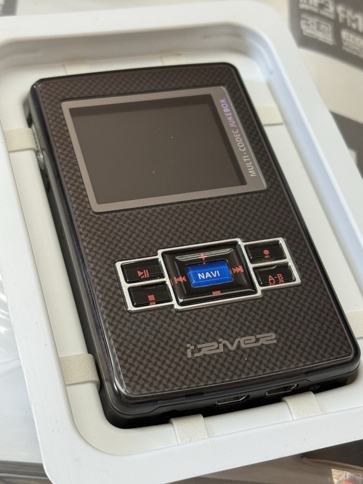 iRiver H320 20 GB MP3 Digital Audio Player/Recorder - Black | eBay