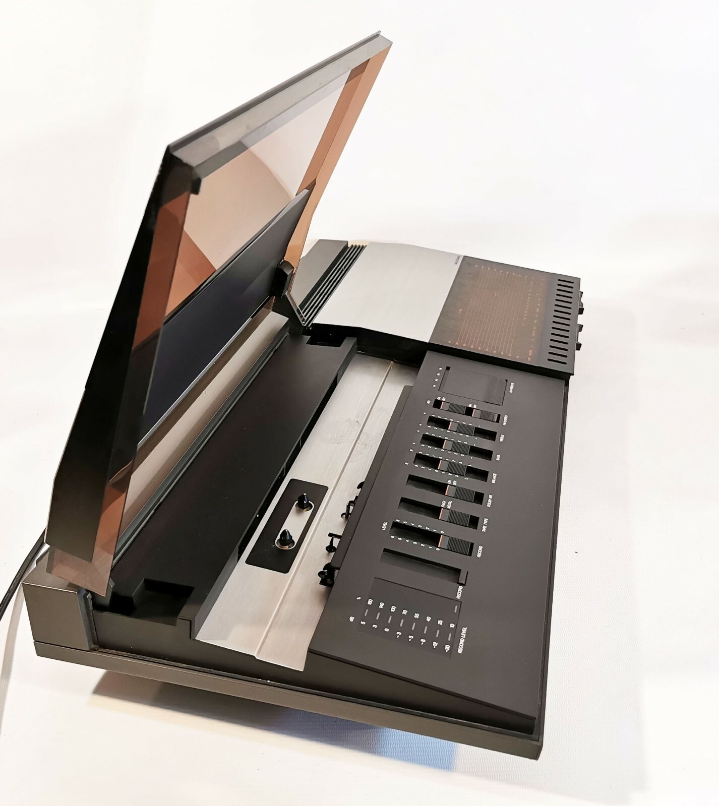 Bang Olufsen Beocenter 2100 TYPE 2442 with Phono Stage GWO FREE UK ...