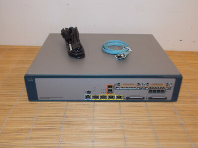 Cisco UC560-BRI-K9 integrated messaging, 2 BRI ports | eBay.de