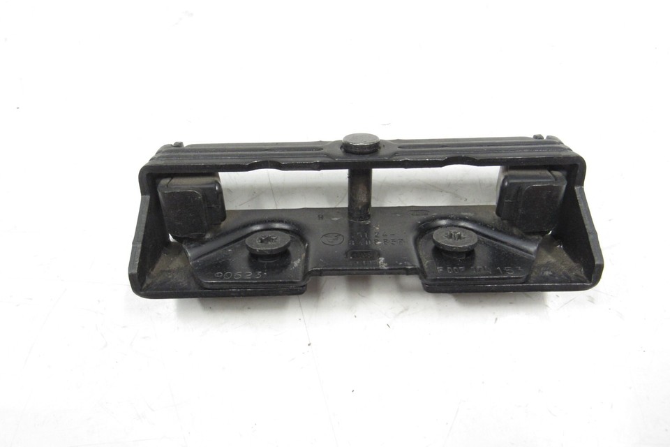 03 - 2012 Land Range Rover L322 Tailgate Striker Lid Boot Latch HOLDER ...